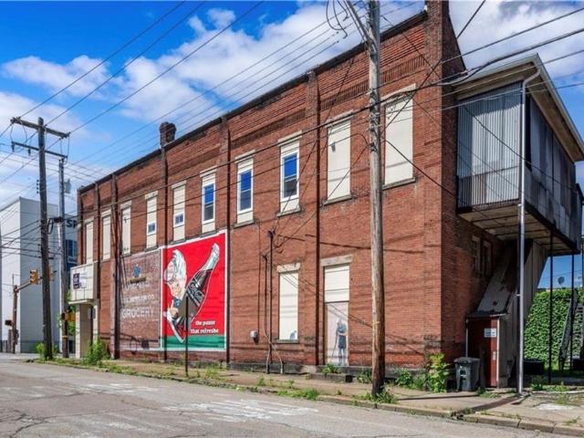 140 E Jefferson St, Butler, PA 16001 | MLS #1746 | Compass