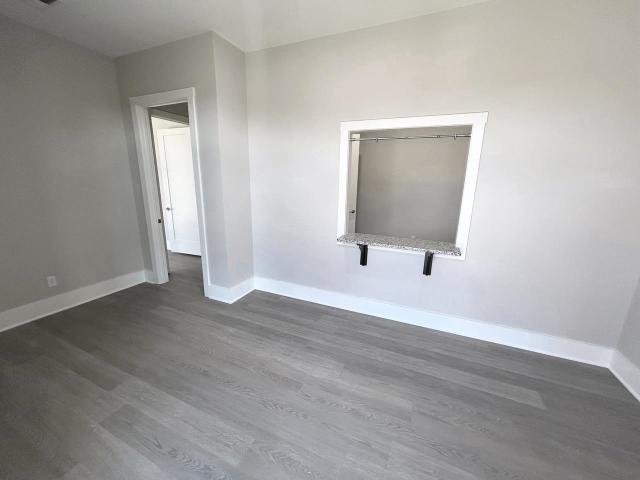 140 E Professional Park Court