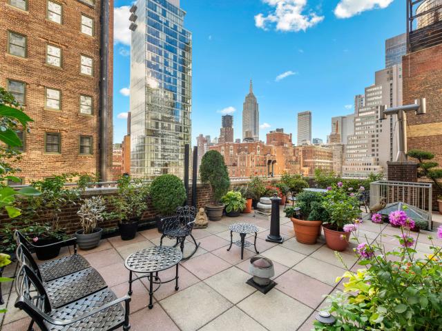 140 East 40th Street, Unit 7J