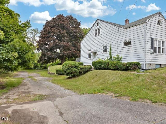 140 Everett Road