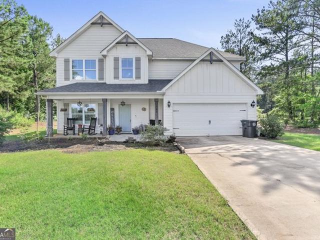 140 Fenwick Farms Dr, Lagrange, GA 30241