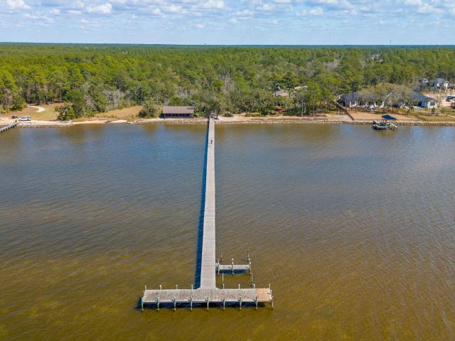 140 Flora Ln, Freeport, FL 32439 | MLS #1000