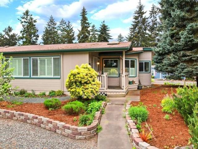 140 Frederick Dr, Sequim, WA 98382