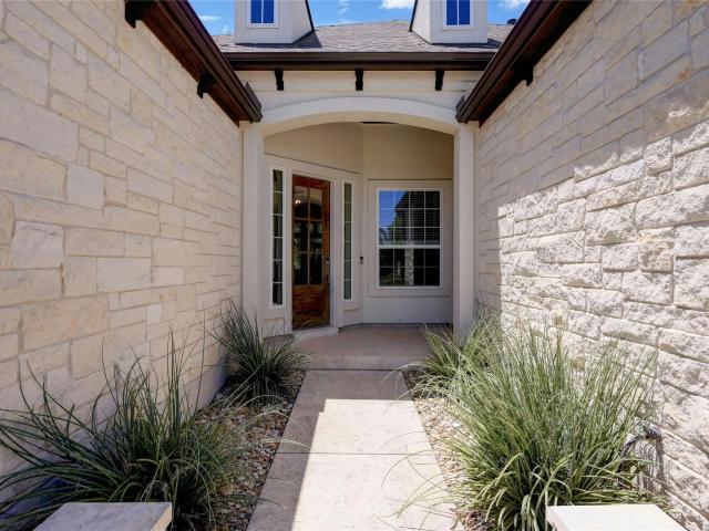 140 Kellogg Ln