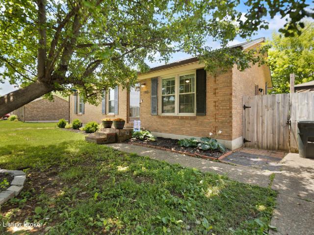 140 Hayden Dr