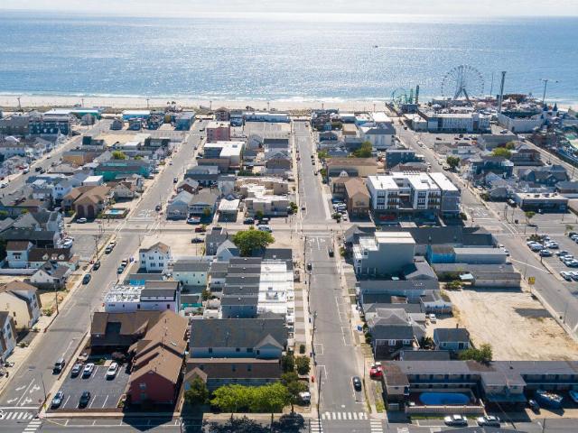 140 Hancock Ave, Unit 1, Seaside Heights, NJ 08751 | MLS #22606 | Compass