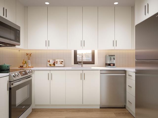 140 Hillside Avenue 3 B