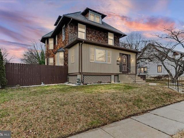 140 Isabel Ave, Glenolden, PA 19036