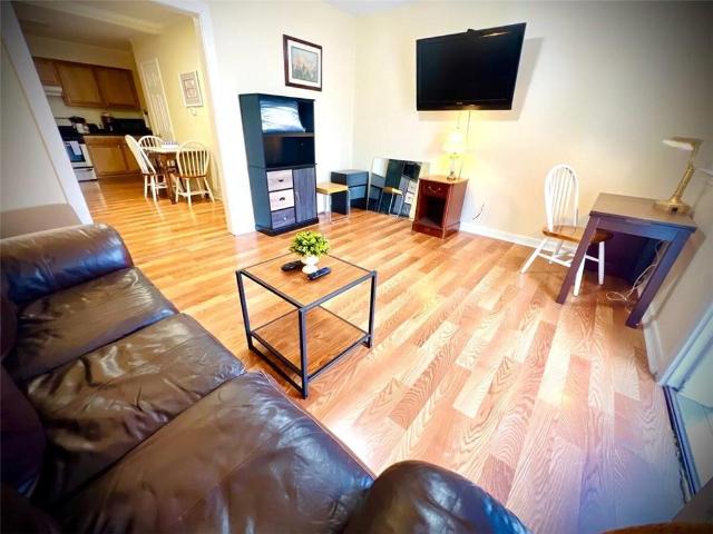 140 Orlando Dr, Unit 5, Metairie, LA 70003 | Compass
