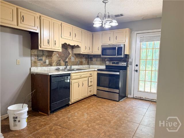 140 Lanier Drive 199