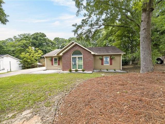 140 Lee Road 885, Phenix City, AL 36870