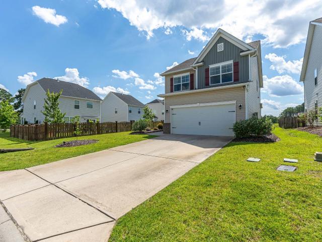 140 Leighbrooke Drive