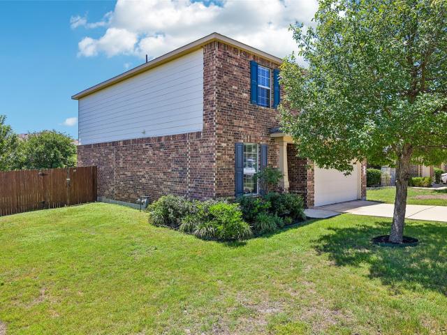 140 Lynn Crest Bnd