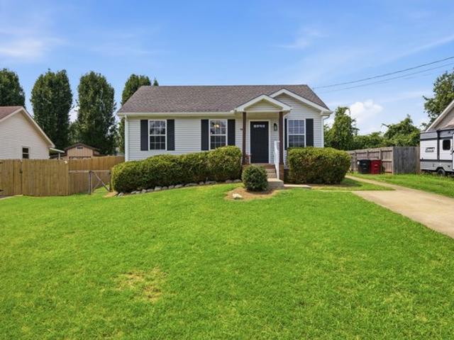 140 Monarch Ln, Clarksville, TN 37042