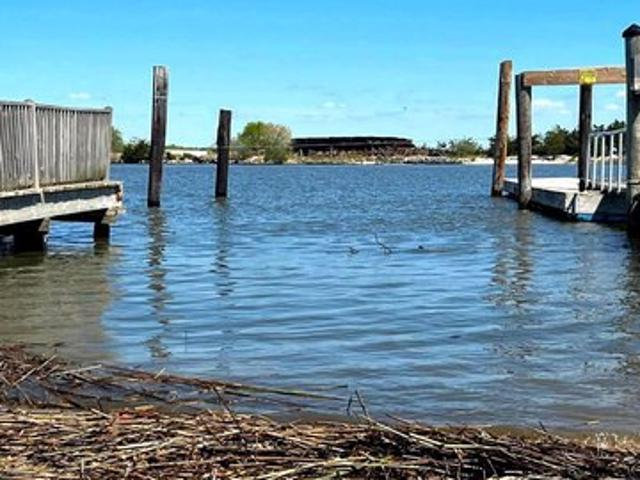 140 Matts Landing Rd, Heislerville, NJ 08324