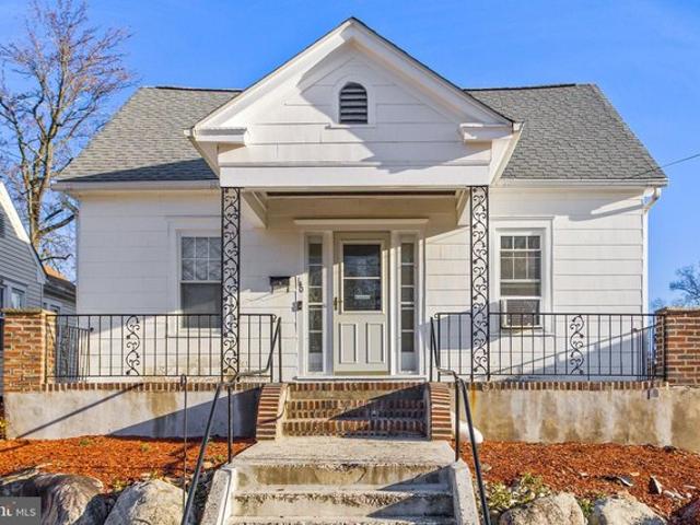 140 Maddock Ave, Hamilton, NJ 08610