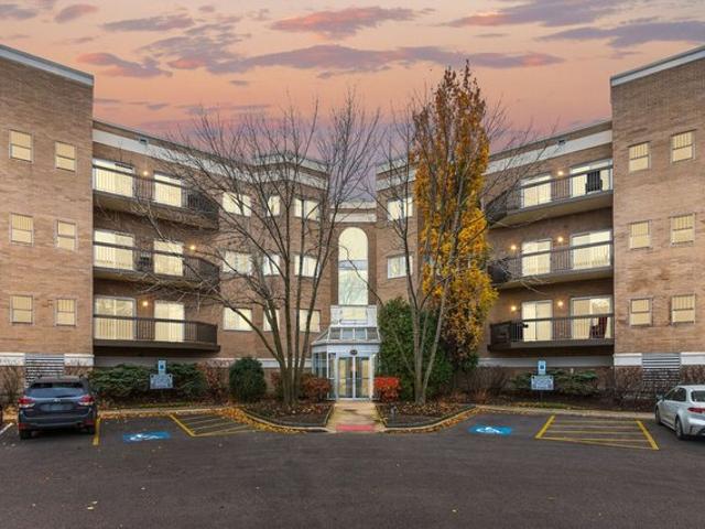 140 Manchester Dr Apt 408, Buffalo Grove, IL 60089