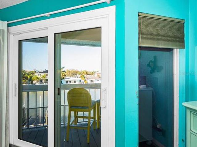 140 Marcdale Blvd, Indian Rocks Beach, FL 33785 | MLS #TB8519