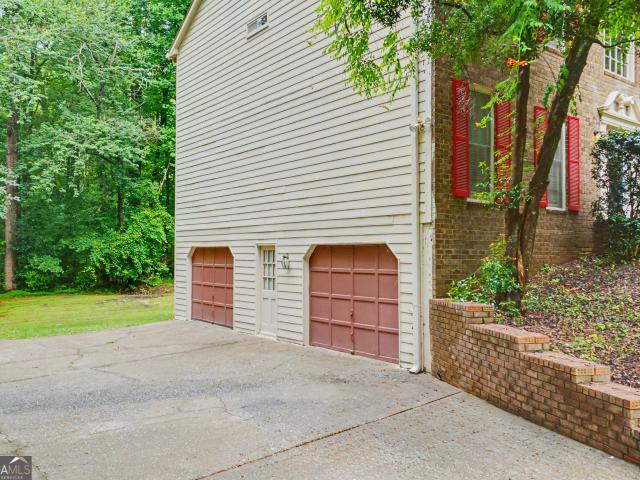 140 Mill Wood Lane