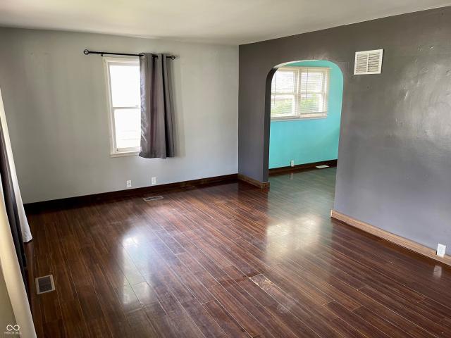 140 N 5th Street