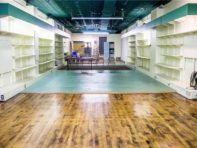 140 N Main St #138