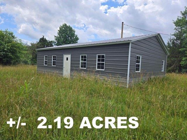140 N Roberts Hollow Ln, Cookeville, TN 38501