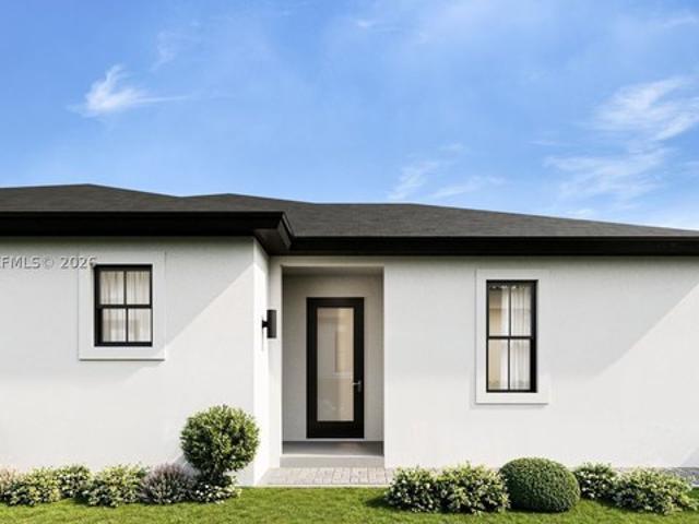 140 NW 164th St, Miami, FL 33169