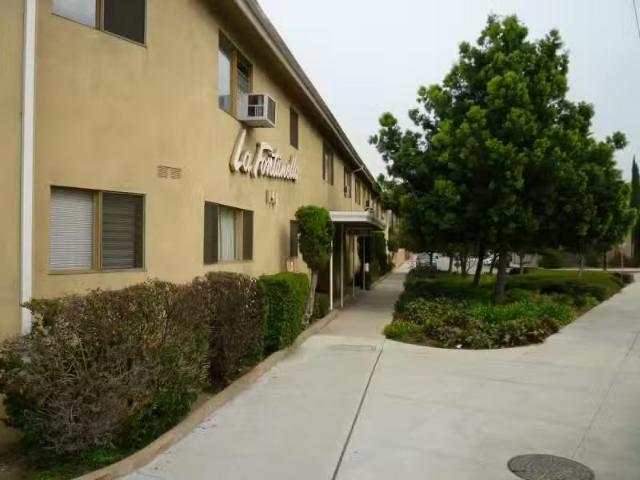 140 S Buena Vista St #O, Burbank, CA 91505