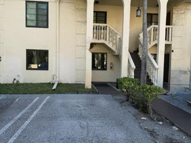140 S Cypress Rd Apt 111, Pompano Beach, FL 33060