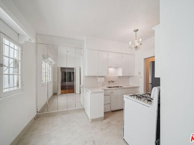 140 S Elm Drive 1