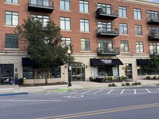 140 S River St Unit 212, Aurora, IL 60506