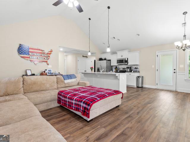 140 Sourwood Lane