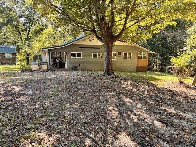 140 Spivey Ln, Gainesboro, TN 38562