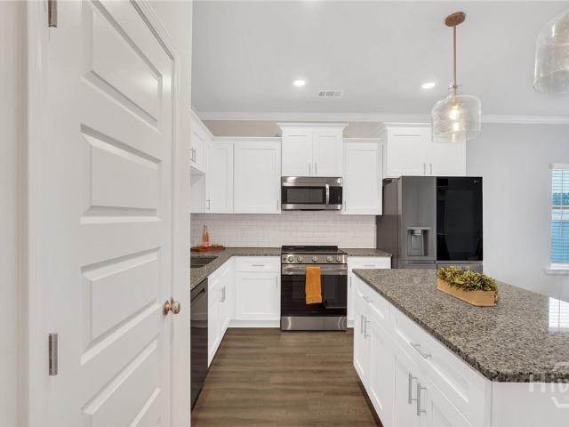 140 Stafford Loop