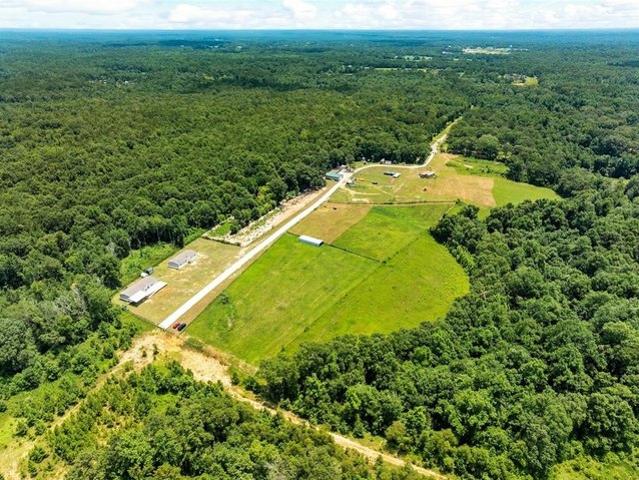 140 Sugar Creek Rd, Carriere, MS 39426