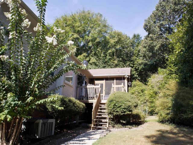140 Sundance