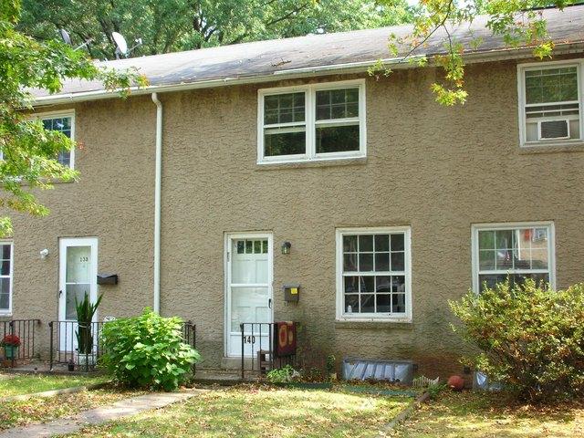 140 Sunrise Dr, Pottstown, PA 19464