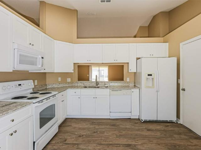140 SW 29th St, Cape Coral, FL 33914 | MLS #2026019 | Compass