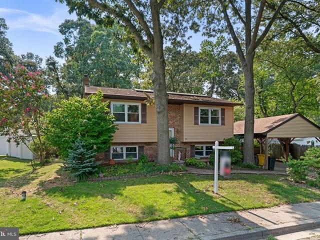 140 Pennsylvania Ave, Pasadena, MD 21122