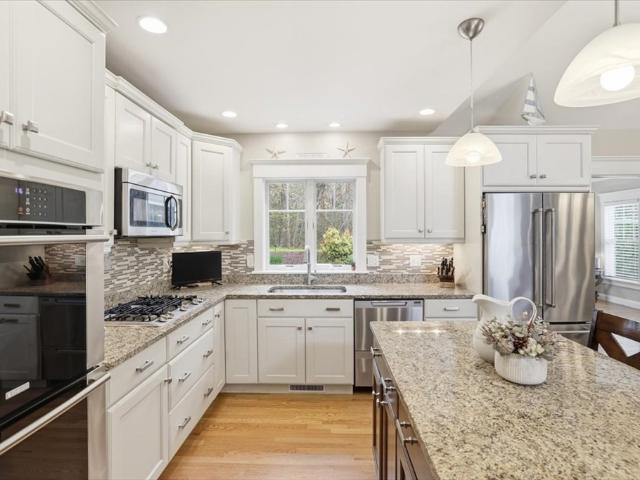 140 Pheasant Hill Cir