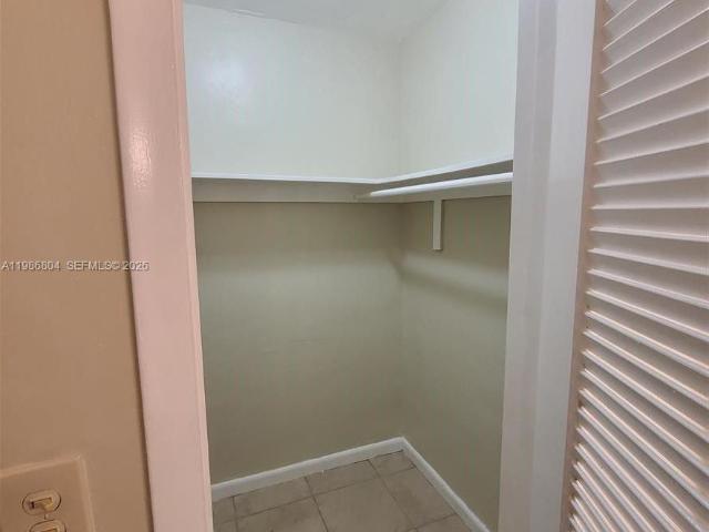 140 Royal Palm Rd, Unit 107, Hialeah Gardens, FL 33016 | MLS #A11986