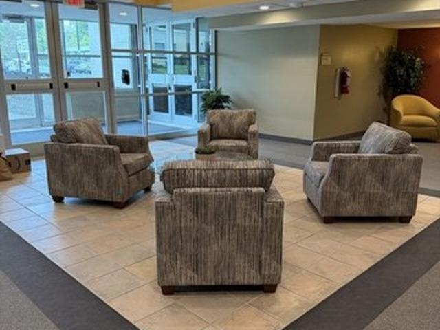 140 Railroad Ave Apt B111, Norwood, MA 02062