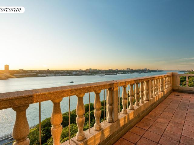 140 Riverside Drive, New York, NY