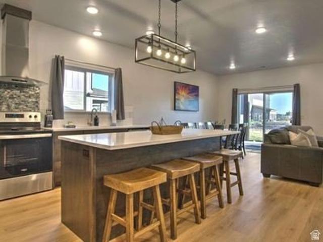 140 W 150 S, Garden City, UT 84028