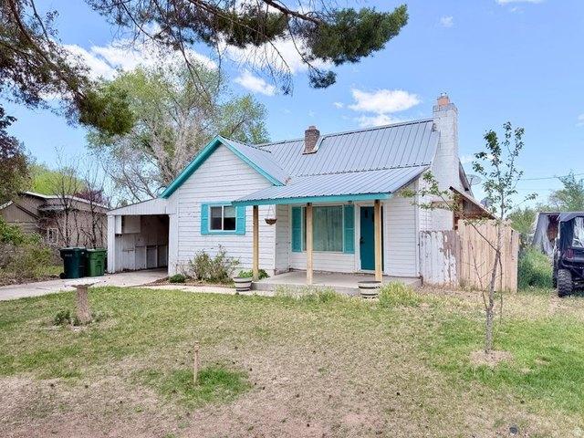 140 W 300 S, Parowan, UT 84761