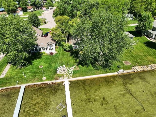140 W Clear Lake Drive