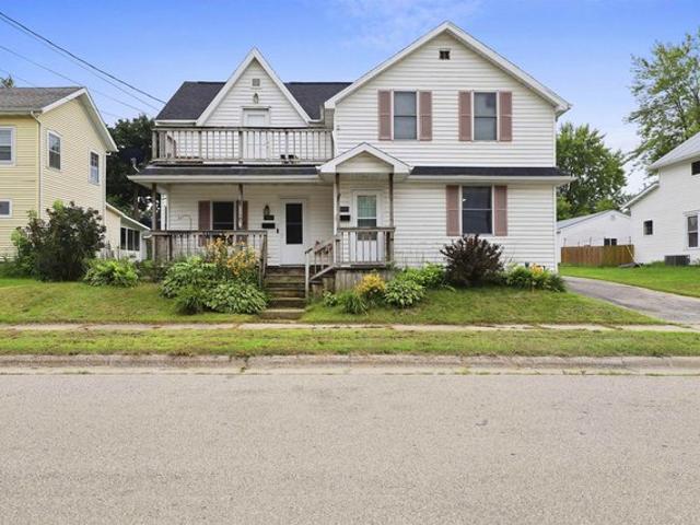 140 W Factory St, Seymour, WI 54165
