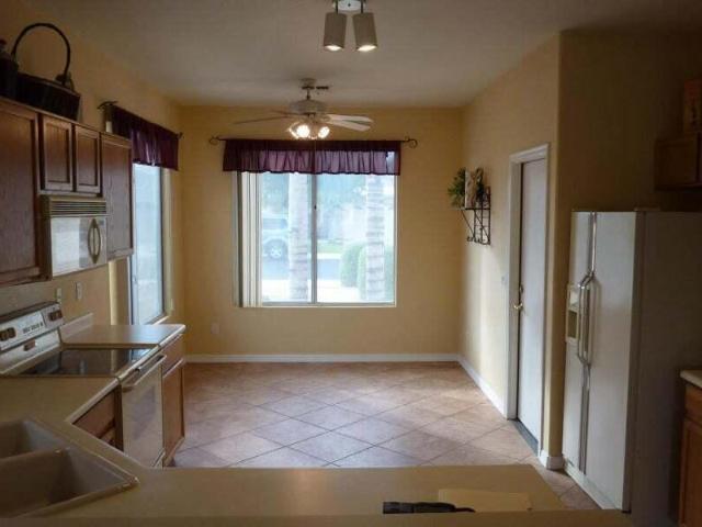 140 w oxford lane