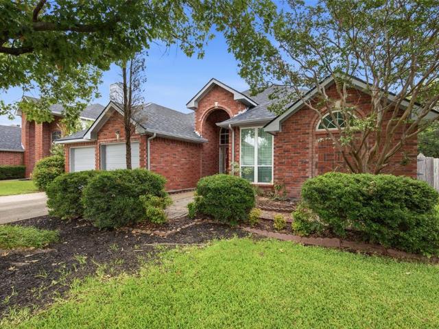 140 Woodcreek Drive