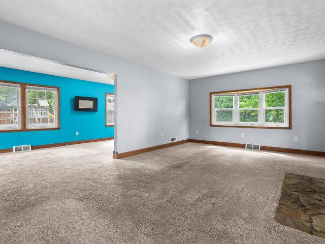 140 Wattles Road